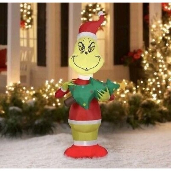 The Grinch | Holiday | The Grinch Christmas Inflatable 55 Ft Limited ...